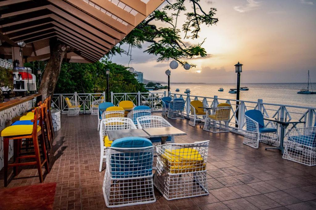 Almond Tree Restaurant - Connecting Jamaica