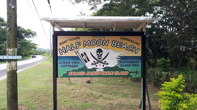 Half Moon Beach - Connecting Jamaica