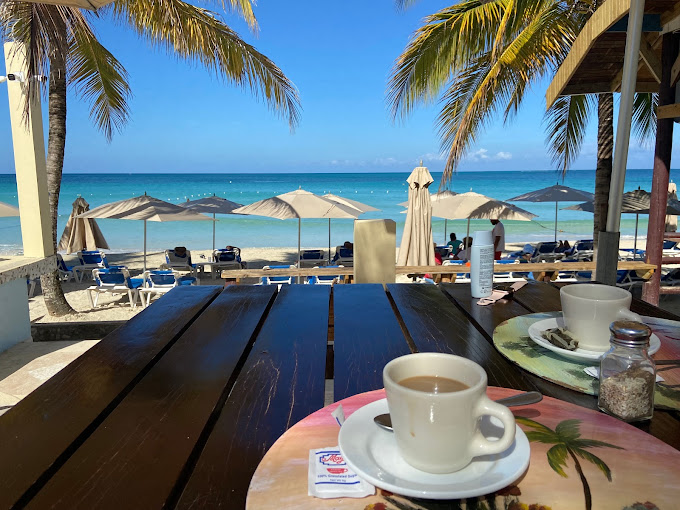 Negril Palms Hotel - Connecting Jamaica